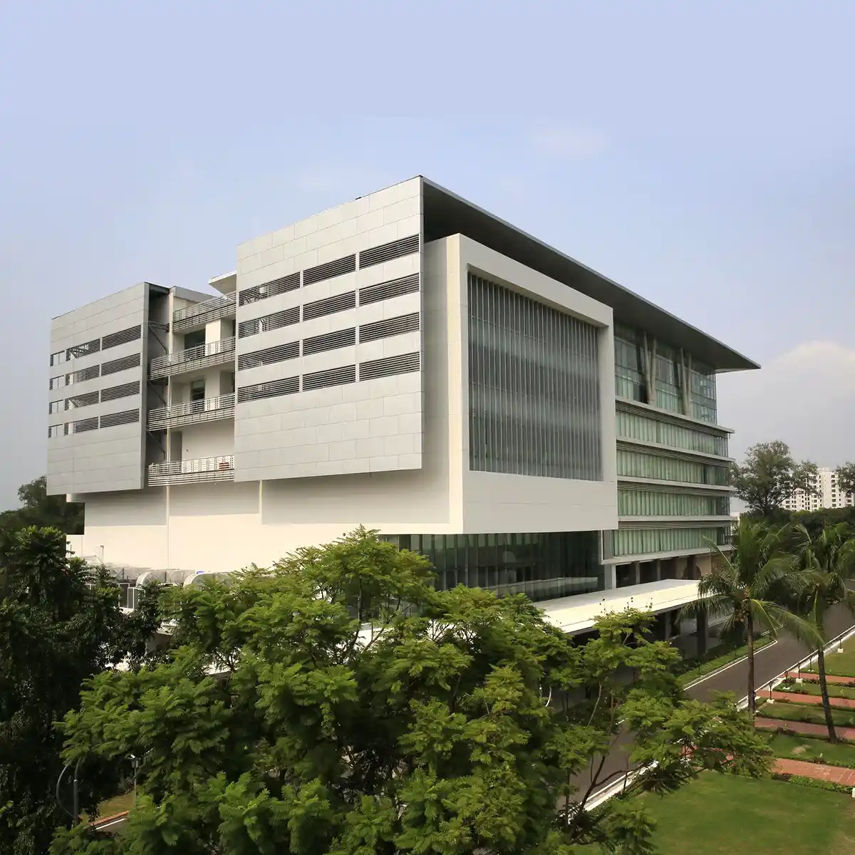 Defense Services Command & Staff College (DSCSC) - Architect Iqbal Habib